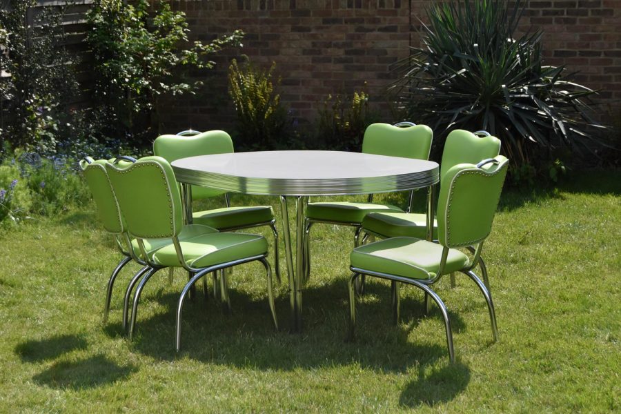 Acme 1950s Retro Style Chrome Dinette Set - 20th Century Classics